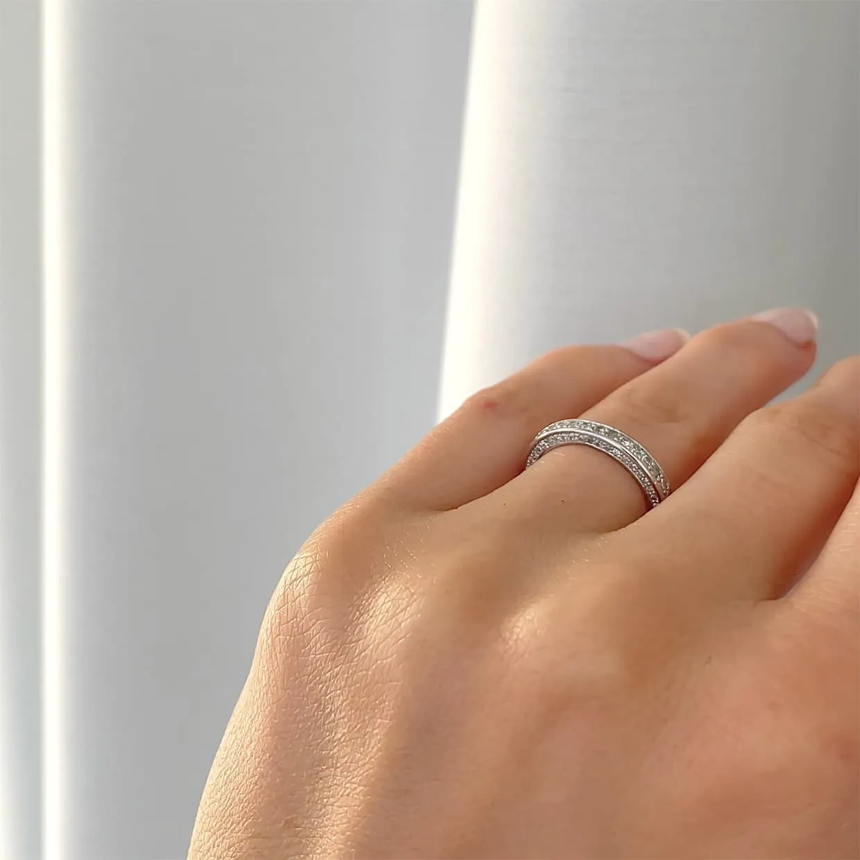 Oxford Silver Band Ring With Side Stone